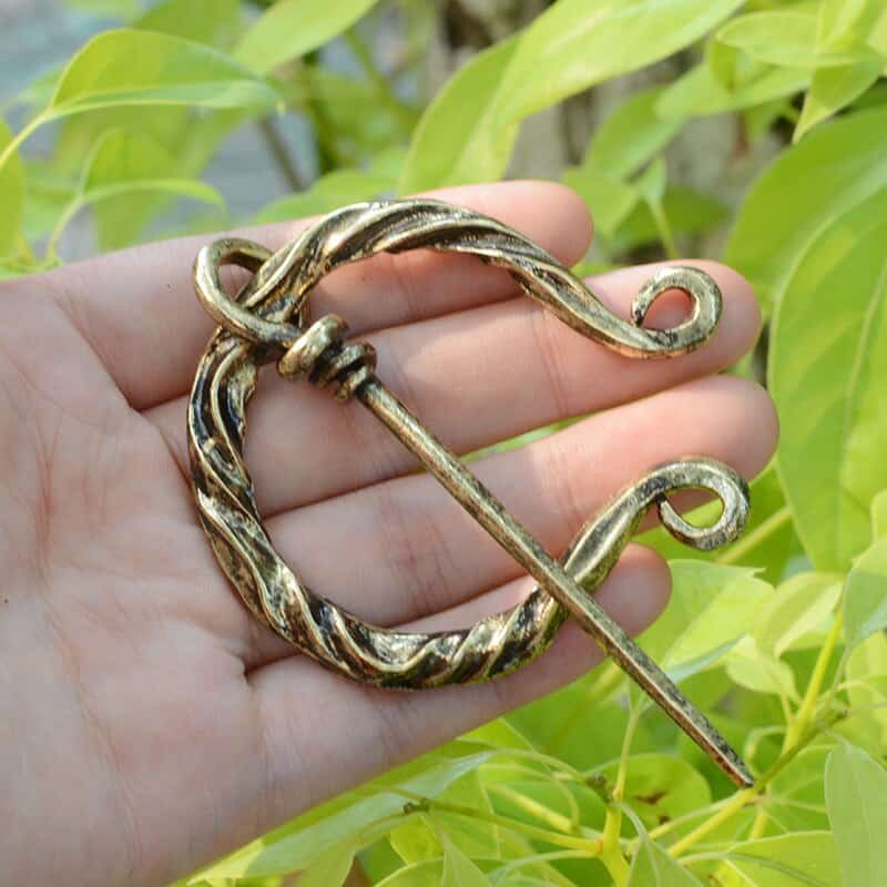 Medieval Cloak Pin | sebastian7